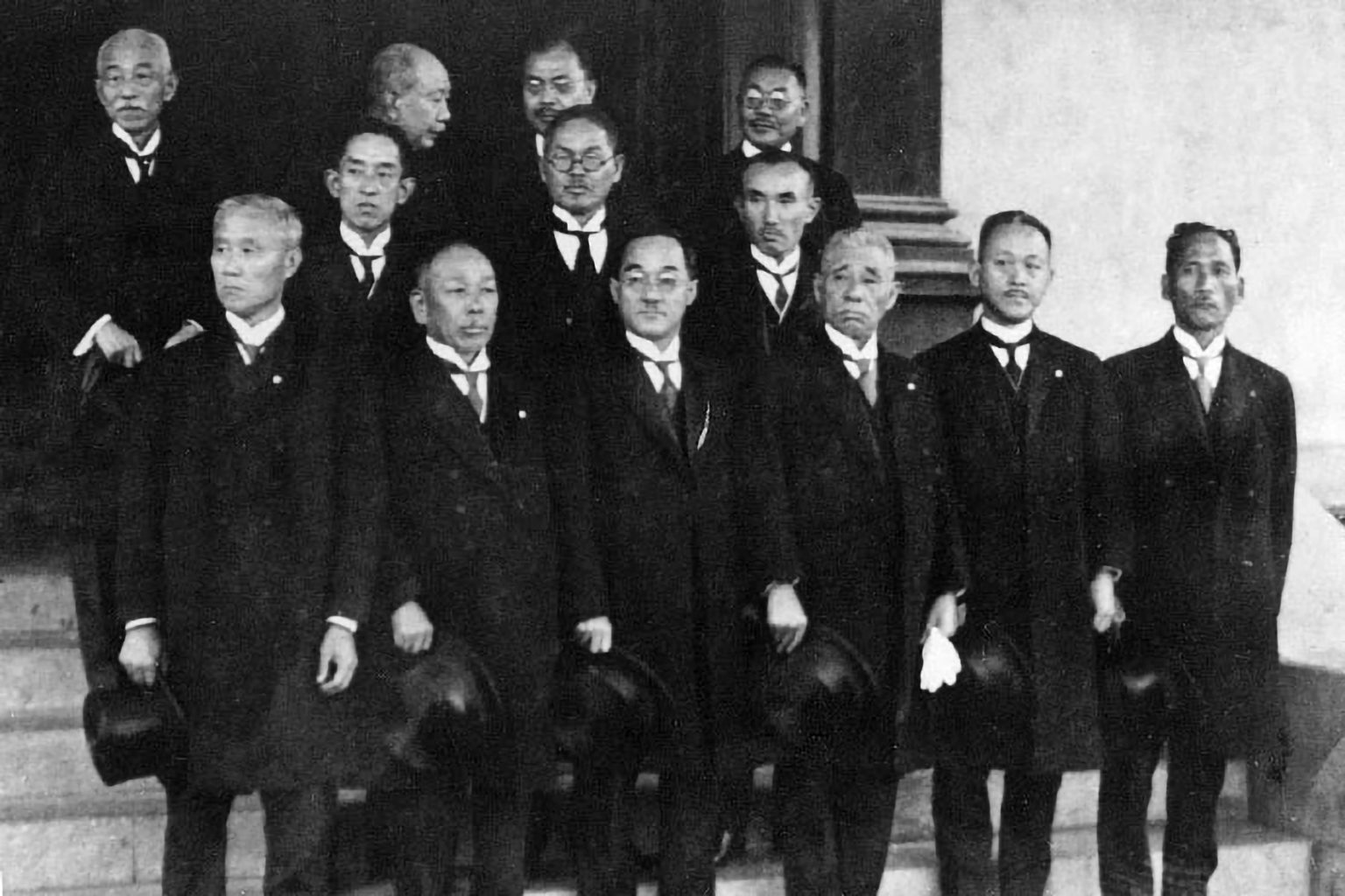 Turning visions into reality – since 1875 – secrets of science